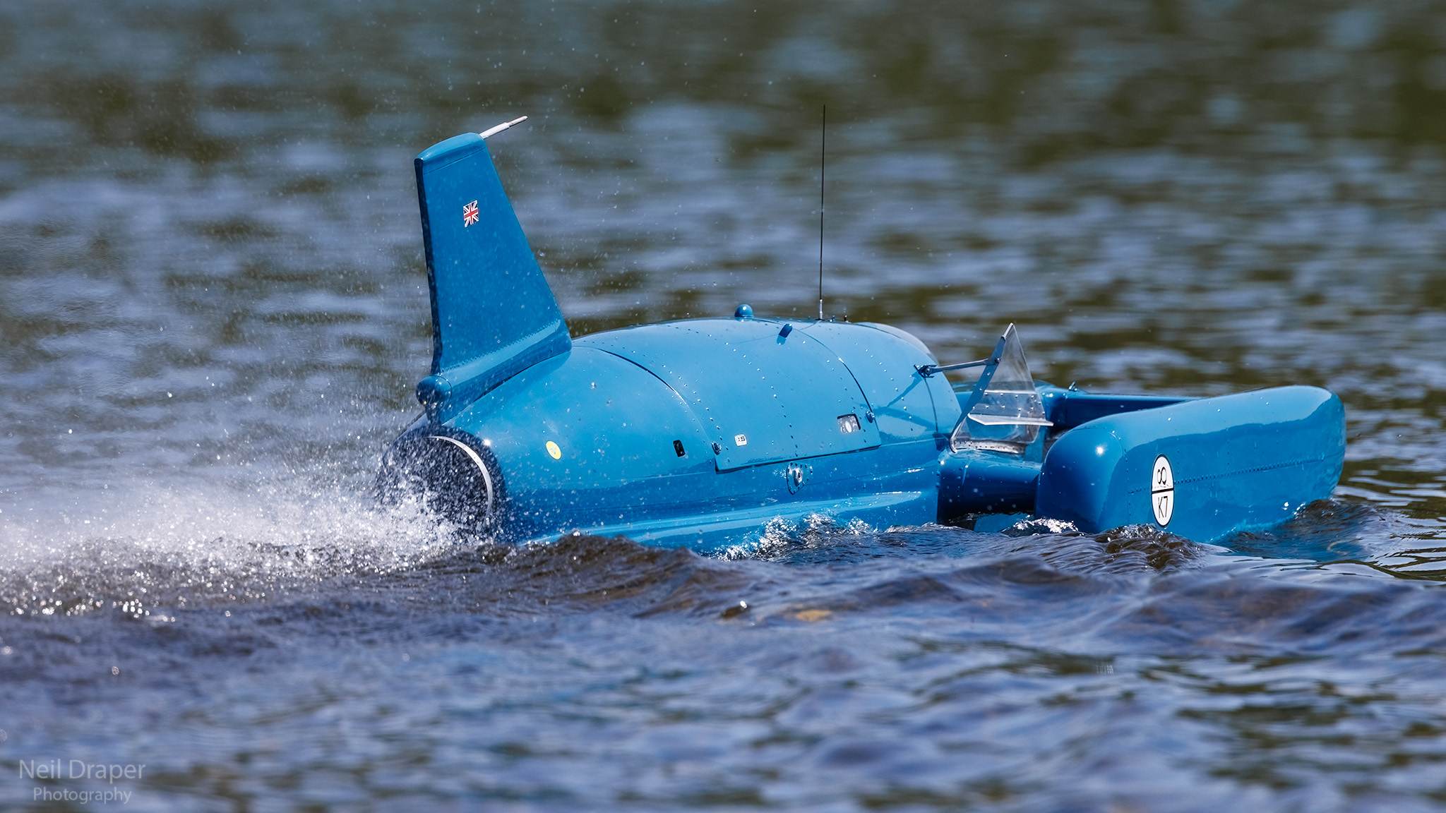 Building a jet powered scale model of Bluebird K7